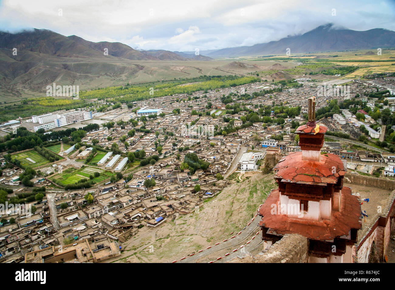 Aerial view of Gyantse Stock Photo - Alamy