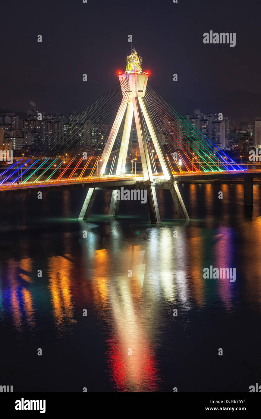 Seoul olympic bridge Stock Photo - Alamy