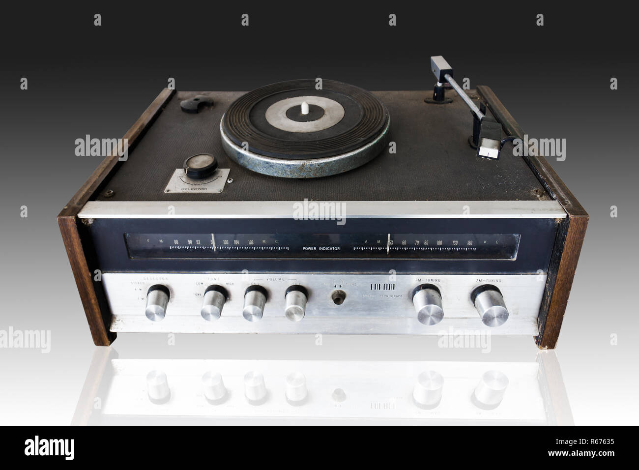 Vintage record player Stock Photo - Alamy