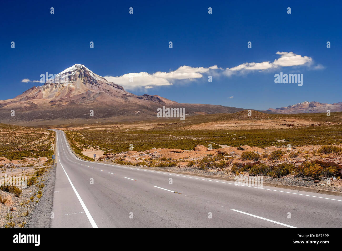 Majestic Nevado Sajama volcano Stock Photo - Alamy