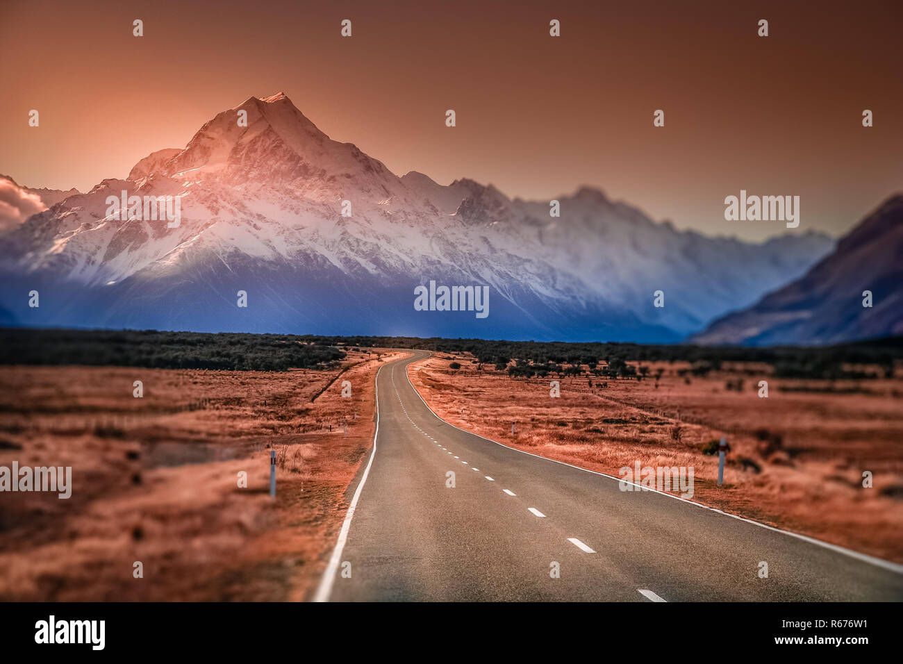 Beautiful road towards Mt Cook Stock Photo - Alamy