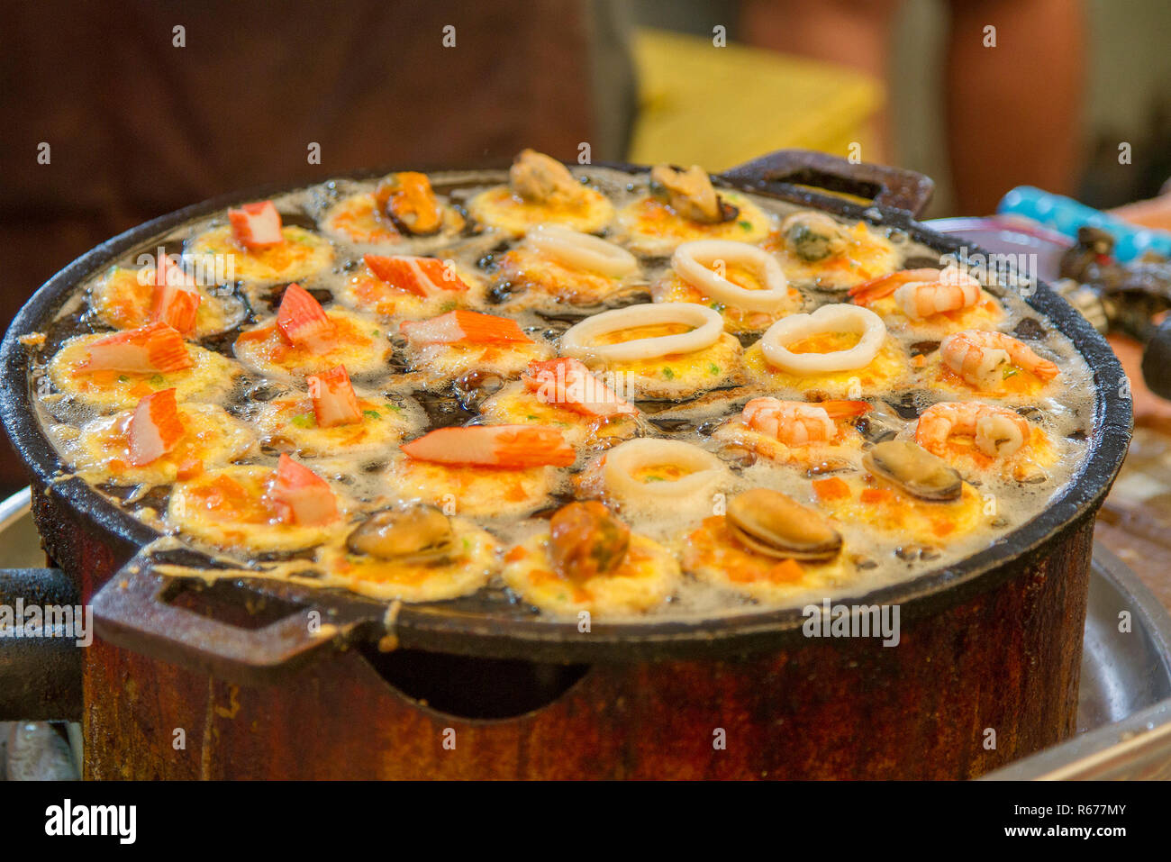 Oyster shell road hi-res stock photography and images - Alamy