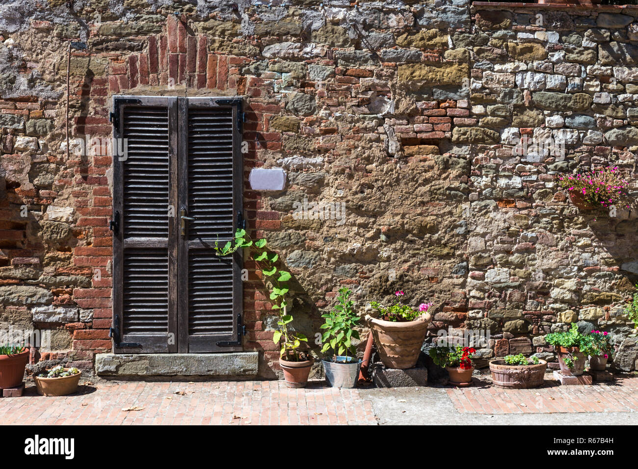 Medieval wall window Stock Photo - Alamy