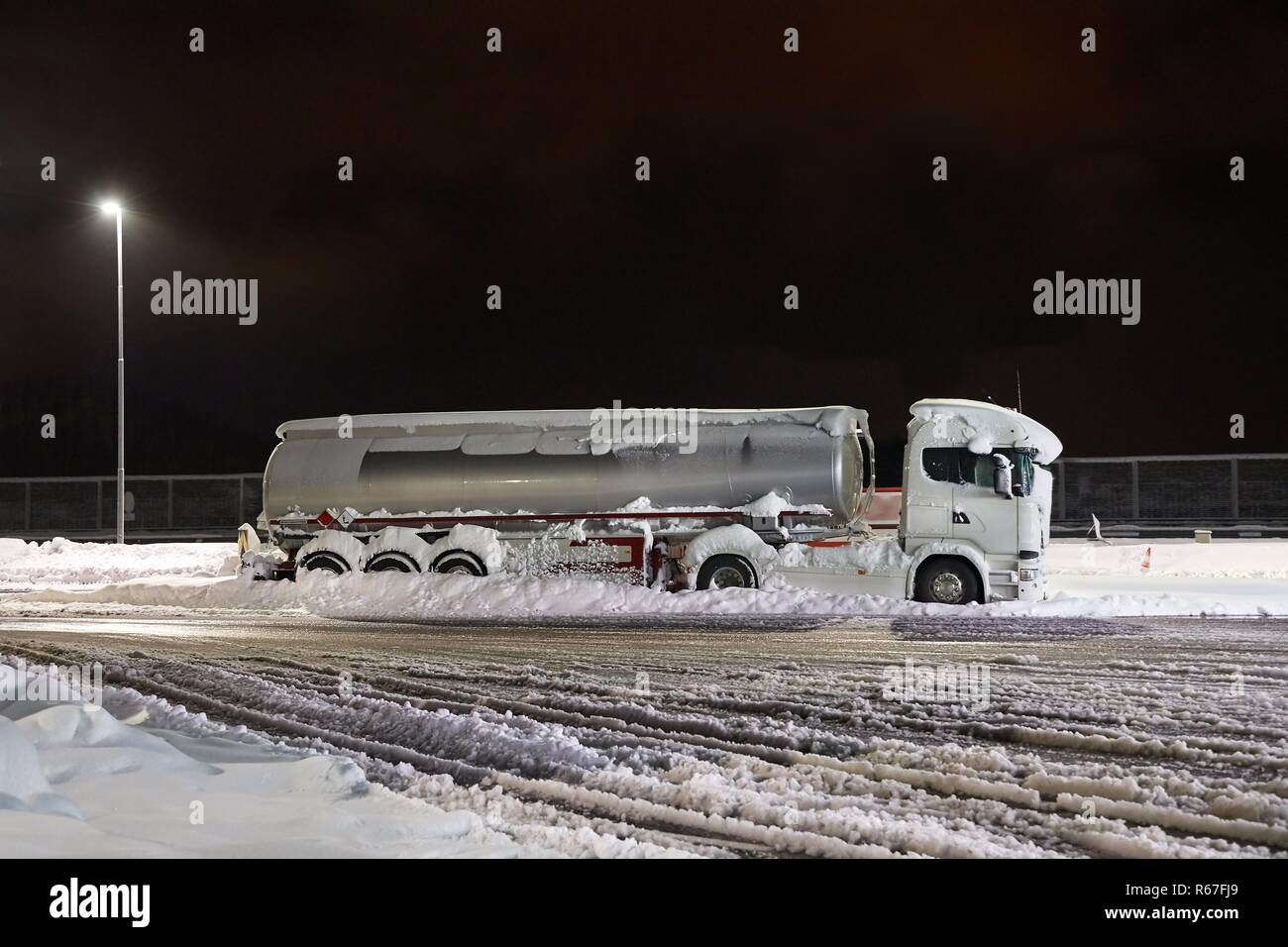Lorry truck tank winter hi-res stock photography and images - Alamy