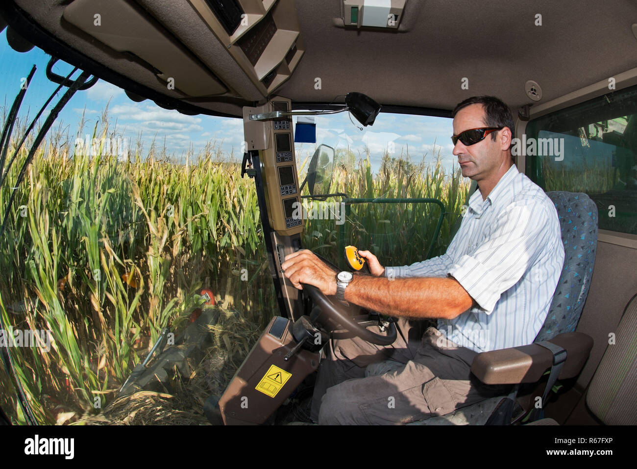 Precision agriculture robot hi-res stock photography and images - Alamy