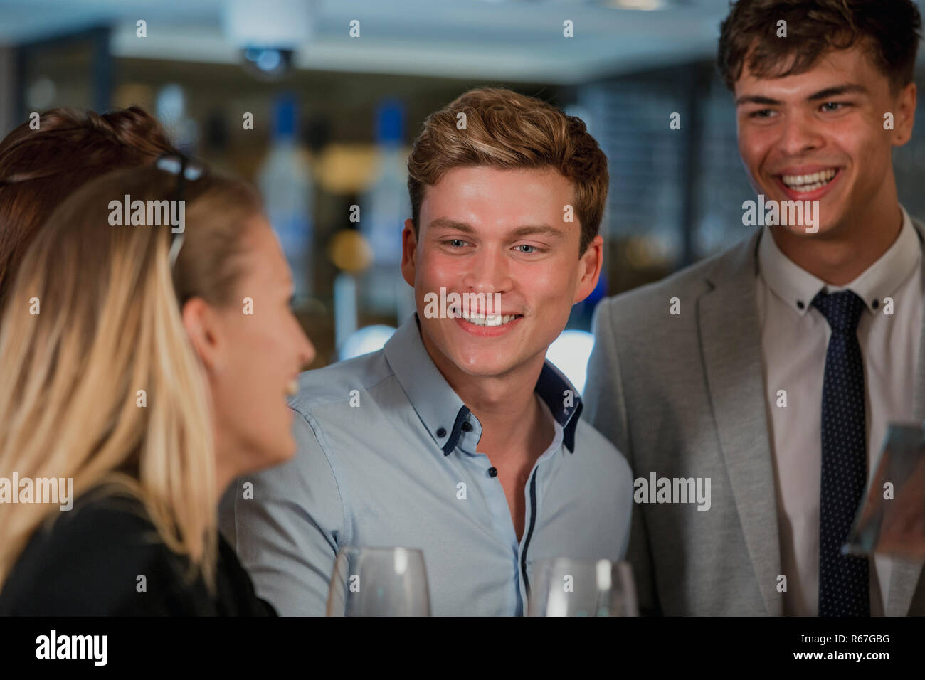 Networking event drinks hi-res stock photography and images - Alamy