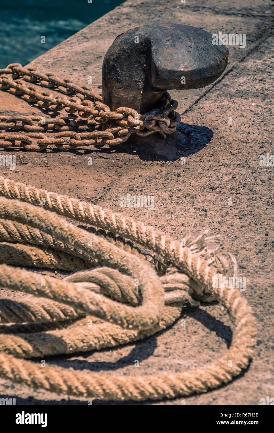 Bollard in the port Stock Photo - Alamy