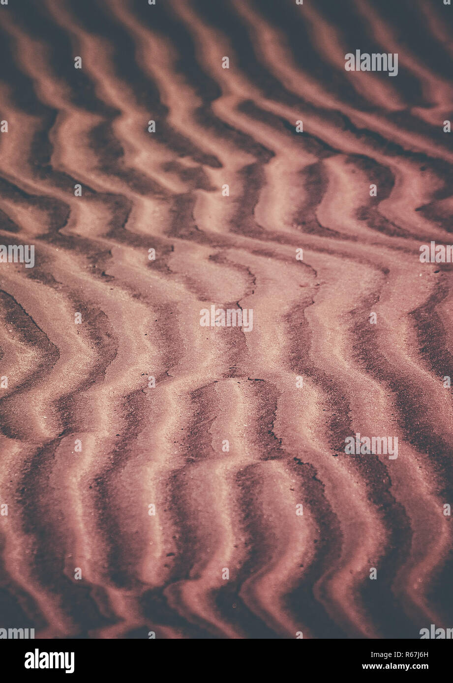 Layered sand pattern Stock Photo - Alamy