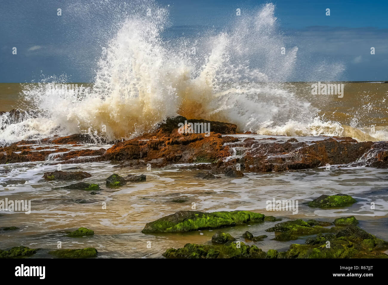 Strong sea waves hitting rocky hi-res stock photography and images - Alamy