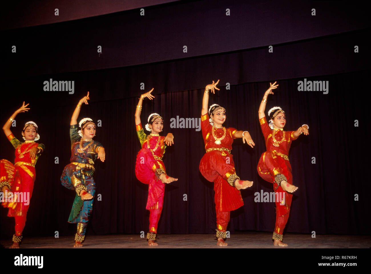 Natyam hi-res stock photography and images - Alamy