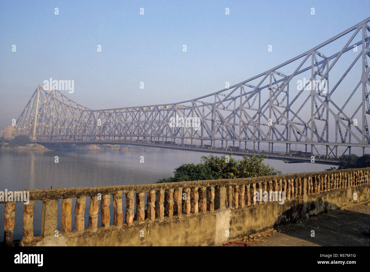 howrah bridge, Calcutta, West Bengal, India Stock Photo - Alamy