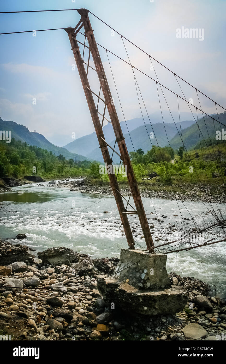Hunchbacked bridge hi-res stock photography and images - Alamy