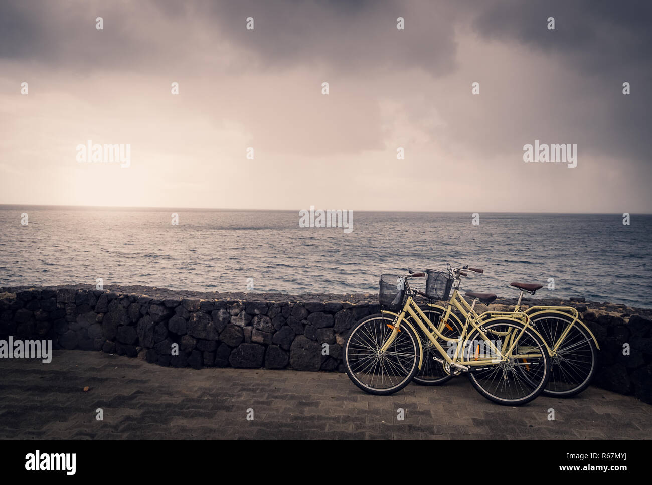 Two old retro vintage bicycles Stock Photo - Alamy
