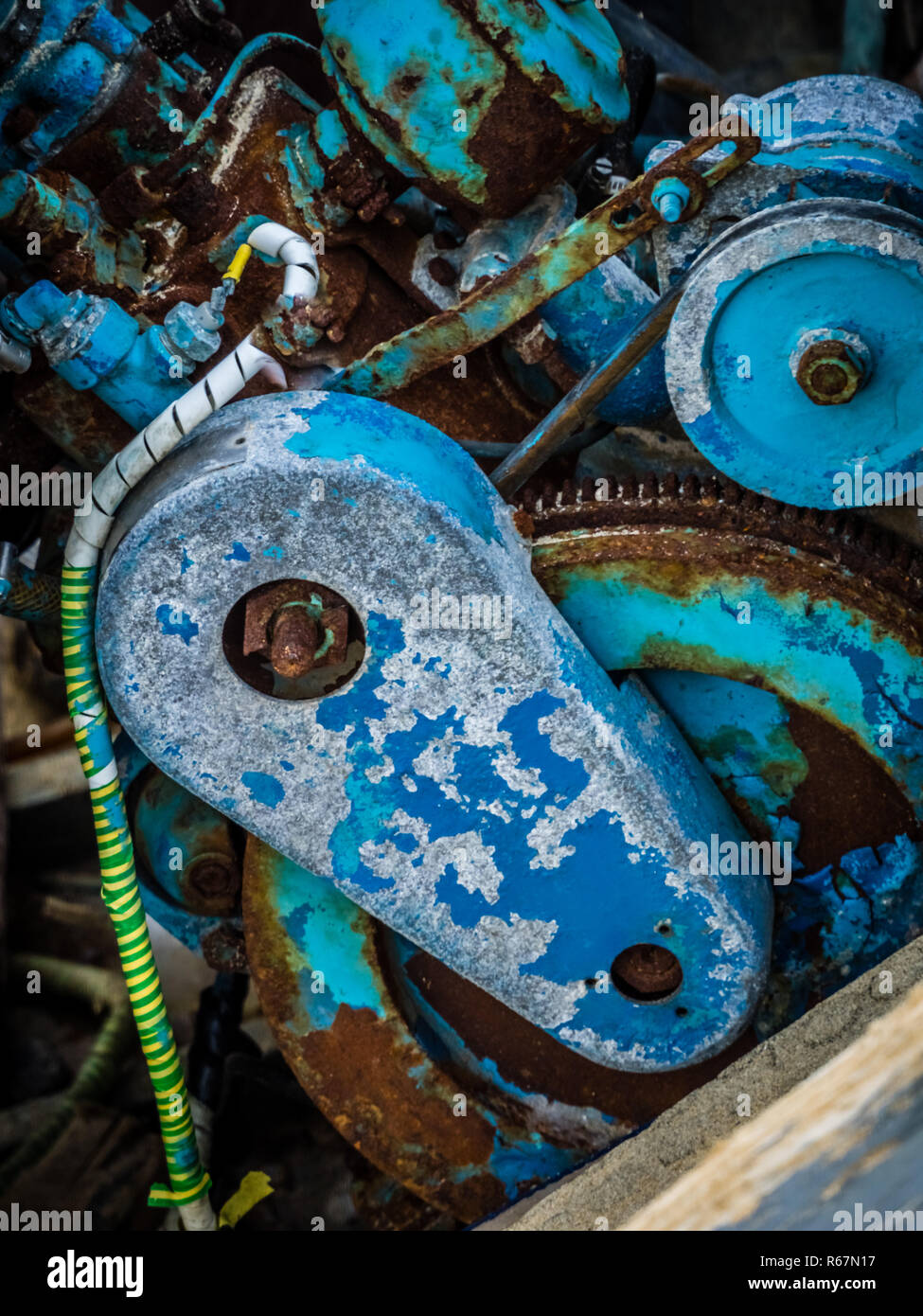 Worn engine parts hi-res stock photography and images - Alamy