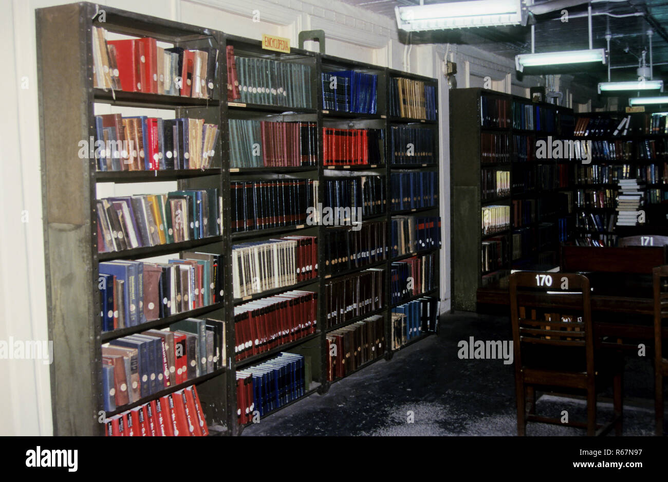 Inside Of National Library Kolkata