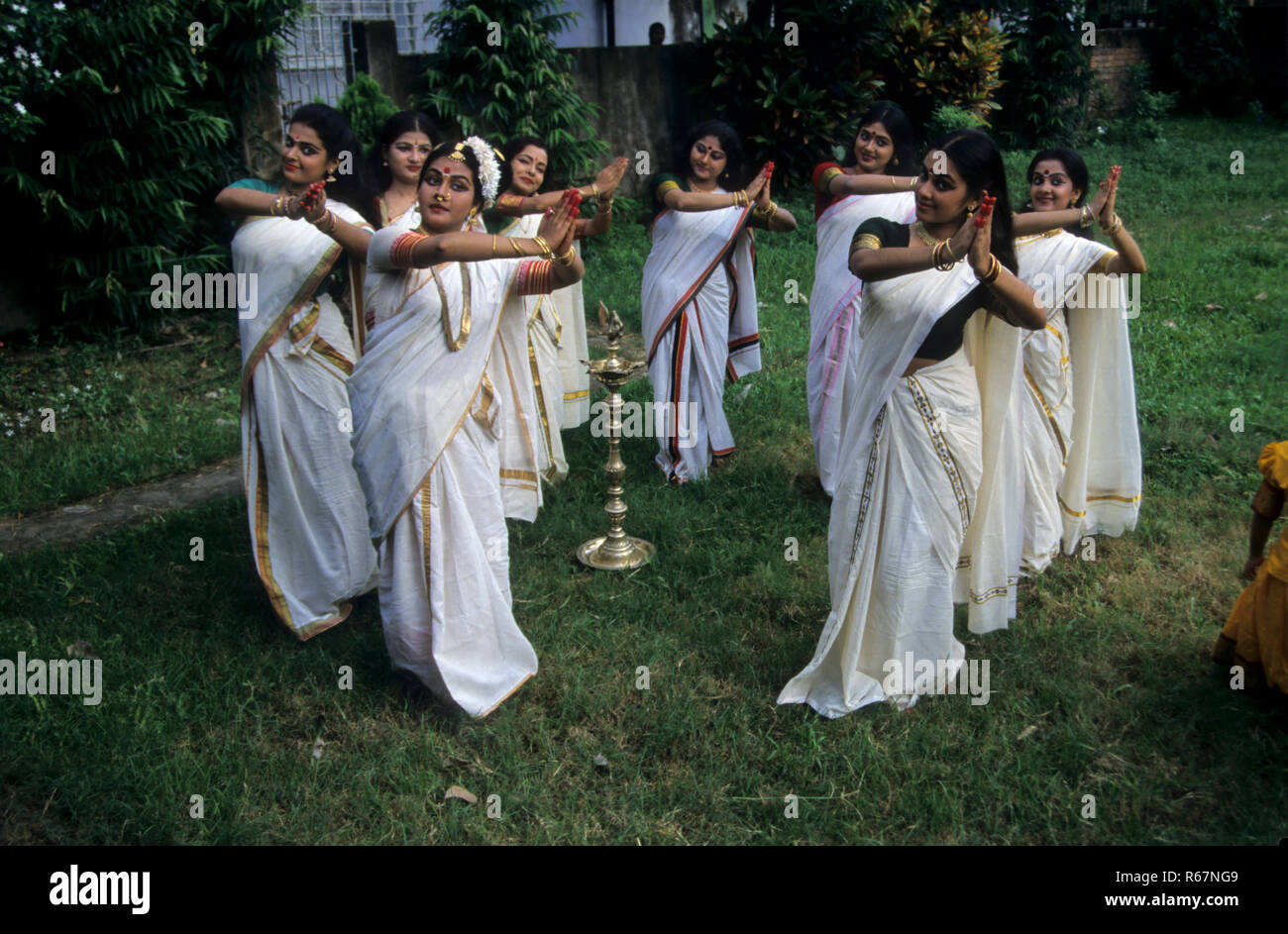 Onam Dance High Resolution Stock Photography and Images - Alamy