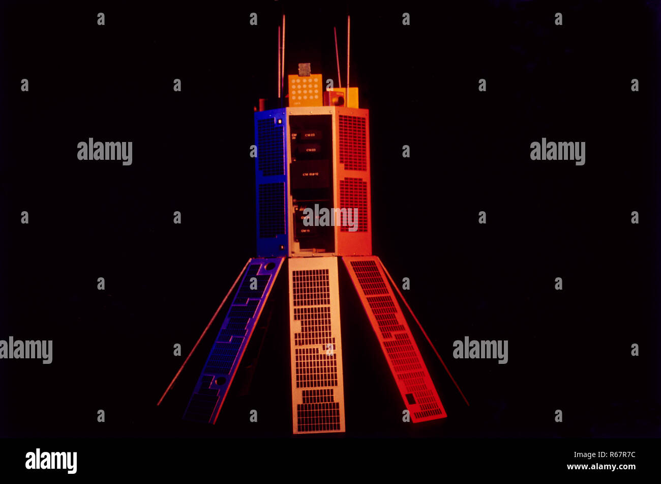 Transmitters hi-res stock photography and images - Alamy