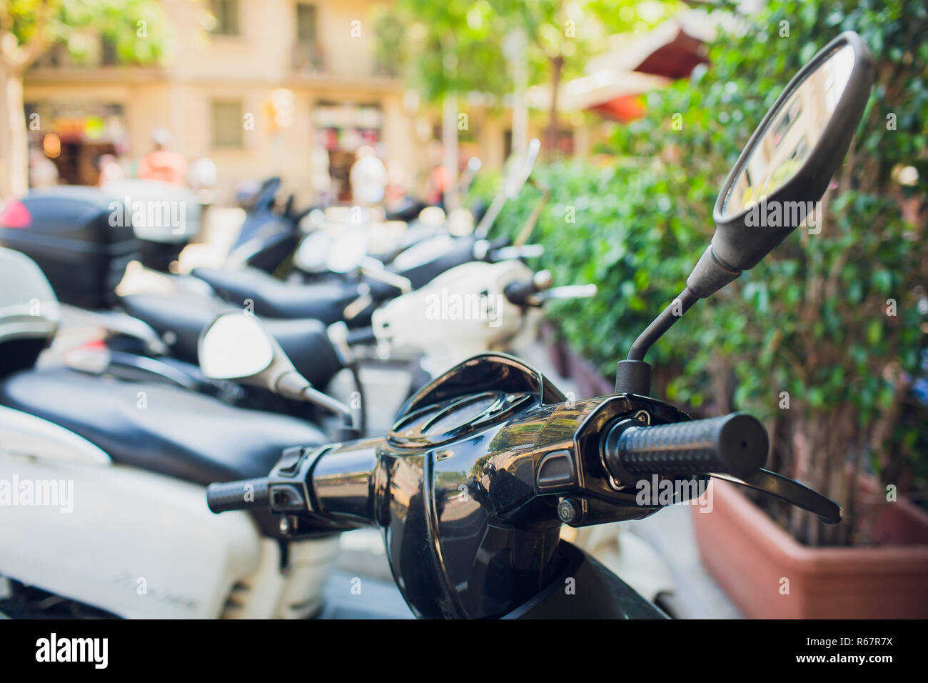 Scooters traffic by beach hi-res stock photography and images - Alamy