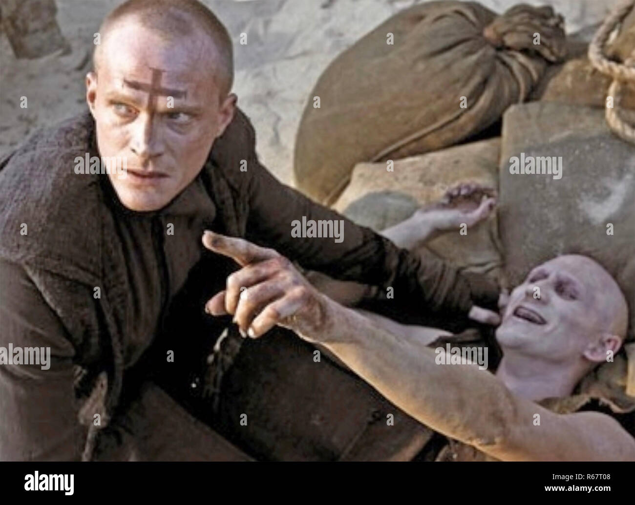 Paul bettany hi-res stock photography and images - Alamy
