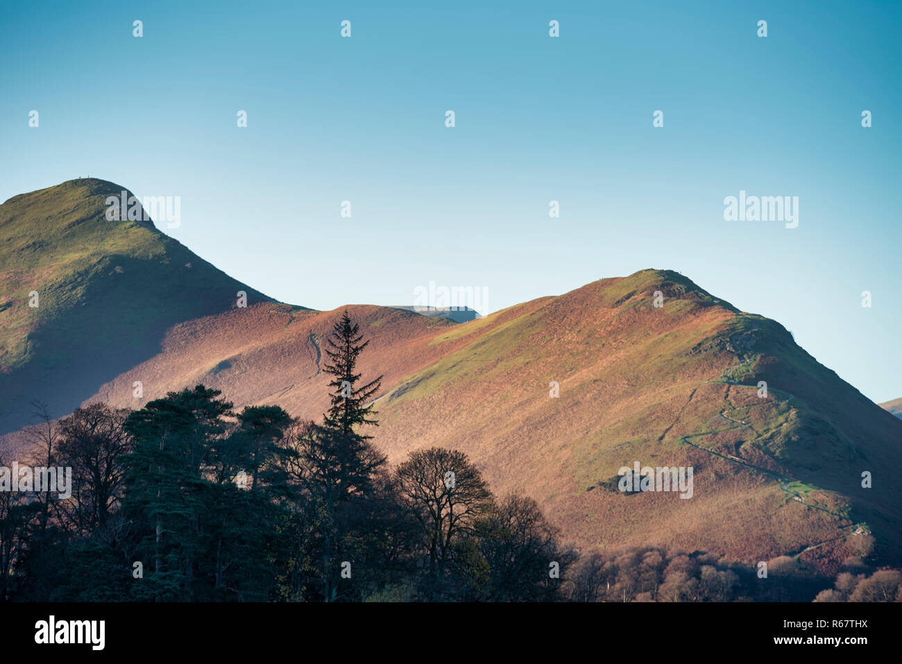 Sunrise landscape image of Catbells in Lake District across ...
