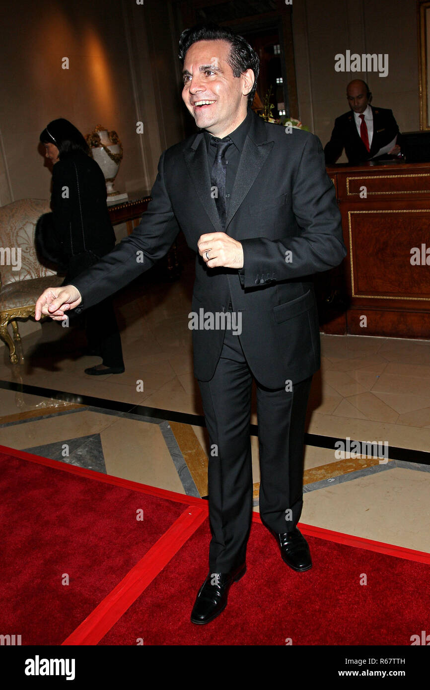 NEW YORK, NY - APRIL 14: Comedian Mario Cantone attends Aretha Franklin ...