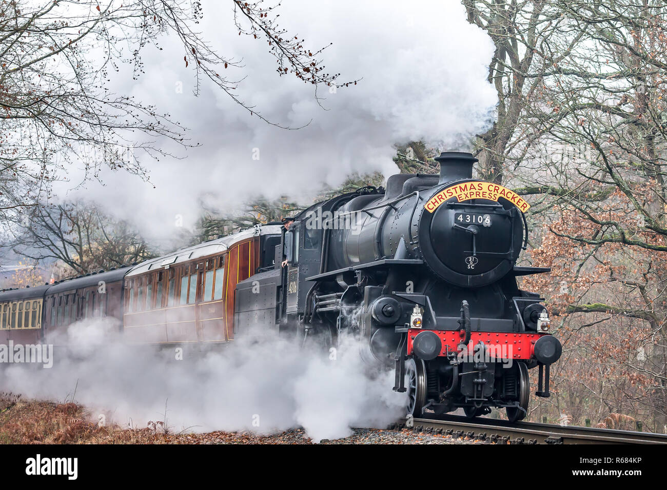 Steam trains and children hi-res stock photography and images - Alamy