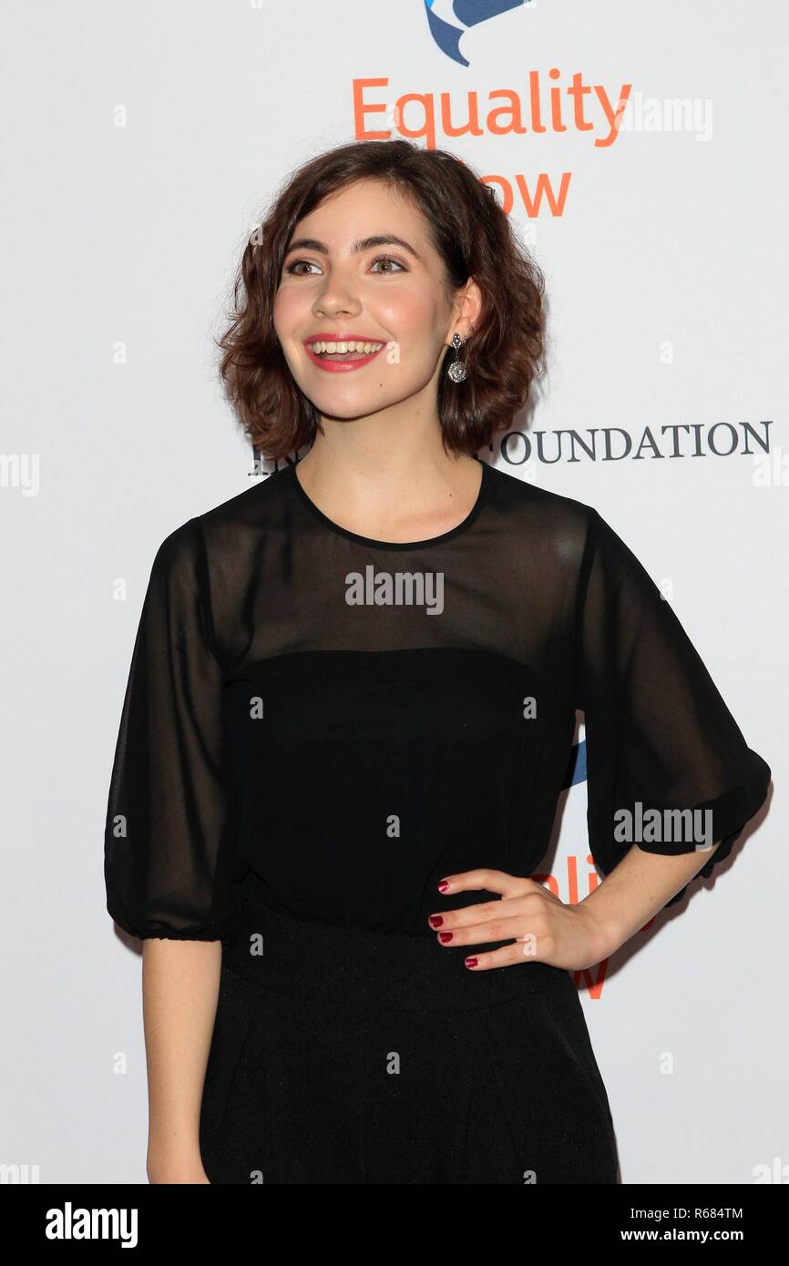 Beverly Hills, CA. 3rd Dec, 2018. Nicole Smolen at arrivals for Make ...