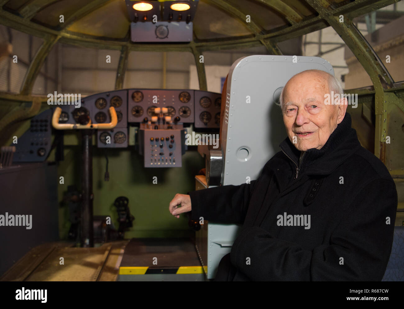 Dresden, Germany. 04th Dec, 2018. Gerhard Güttel, the test pilot at the ...