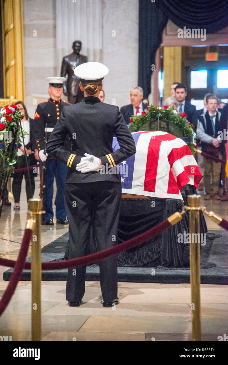 Washington Dc December 4 2018 The Casket Of Former President George