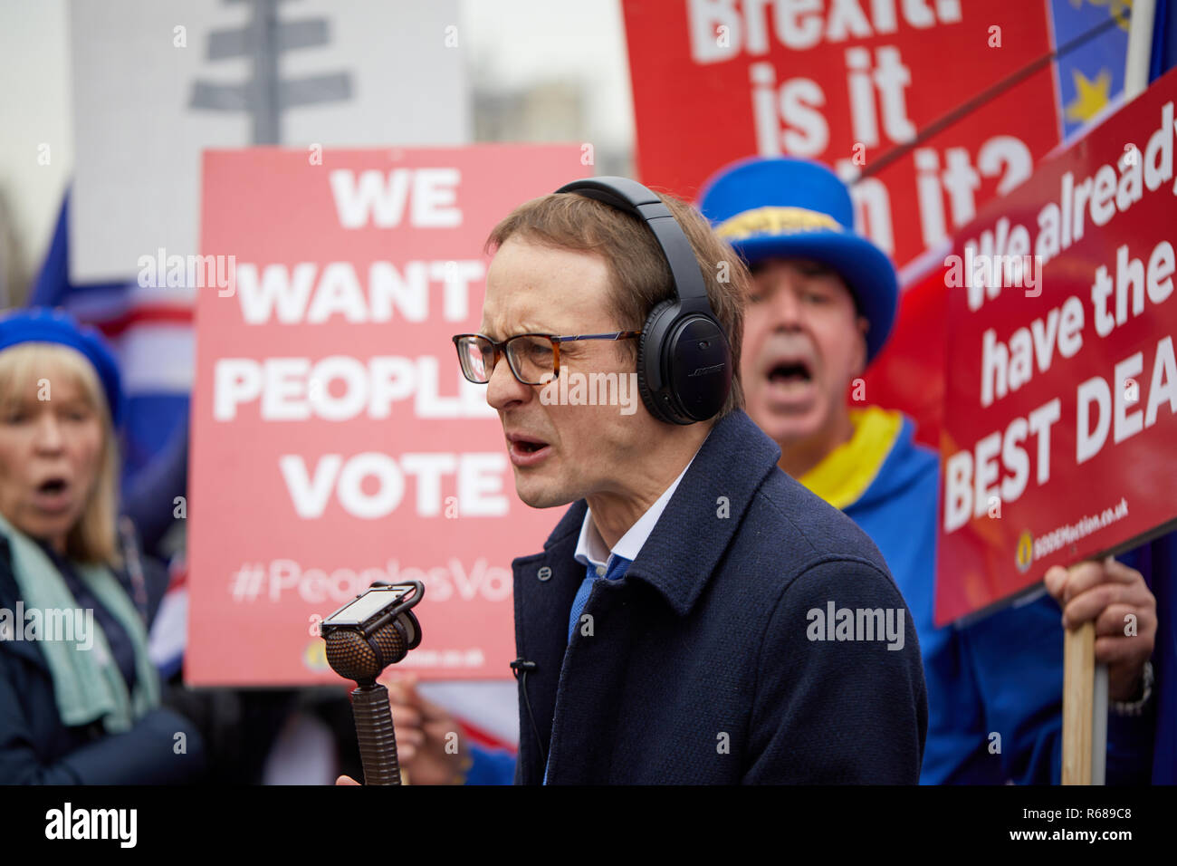 Chris mason bbc hi-res stock photography and images - Alamy