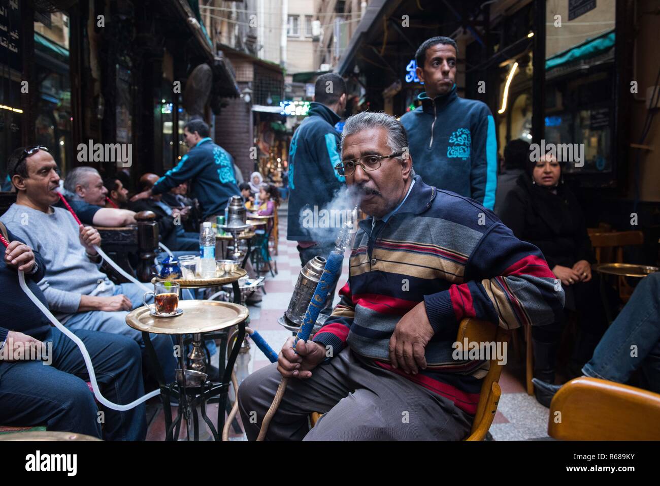 Cairo cafes hi-res stock photography and images - Alamy
