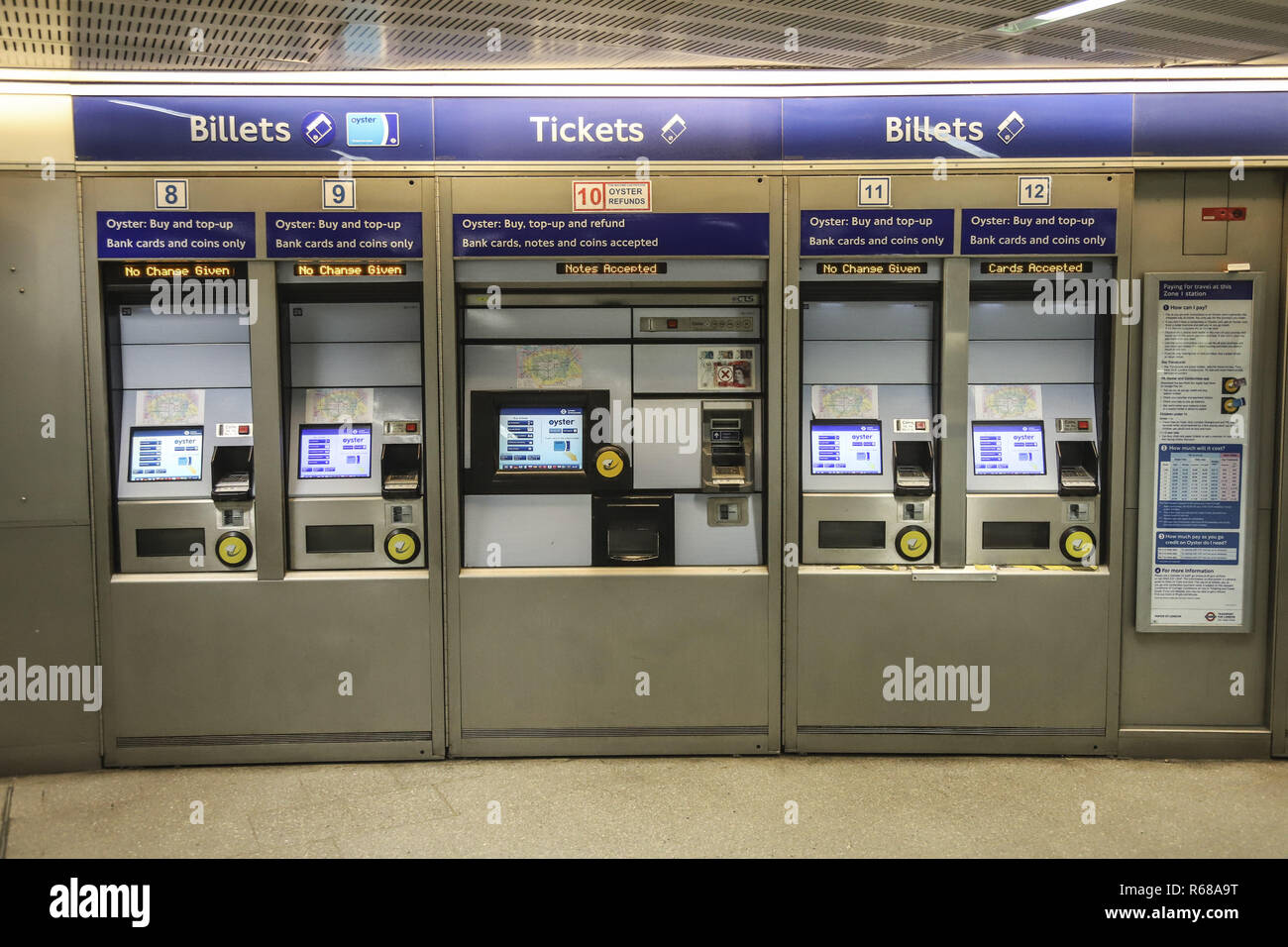 Piccadilly line kings cross station hi-res stock photography and images ...
