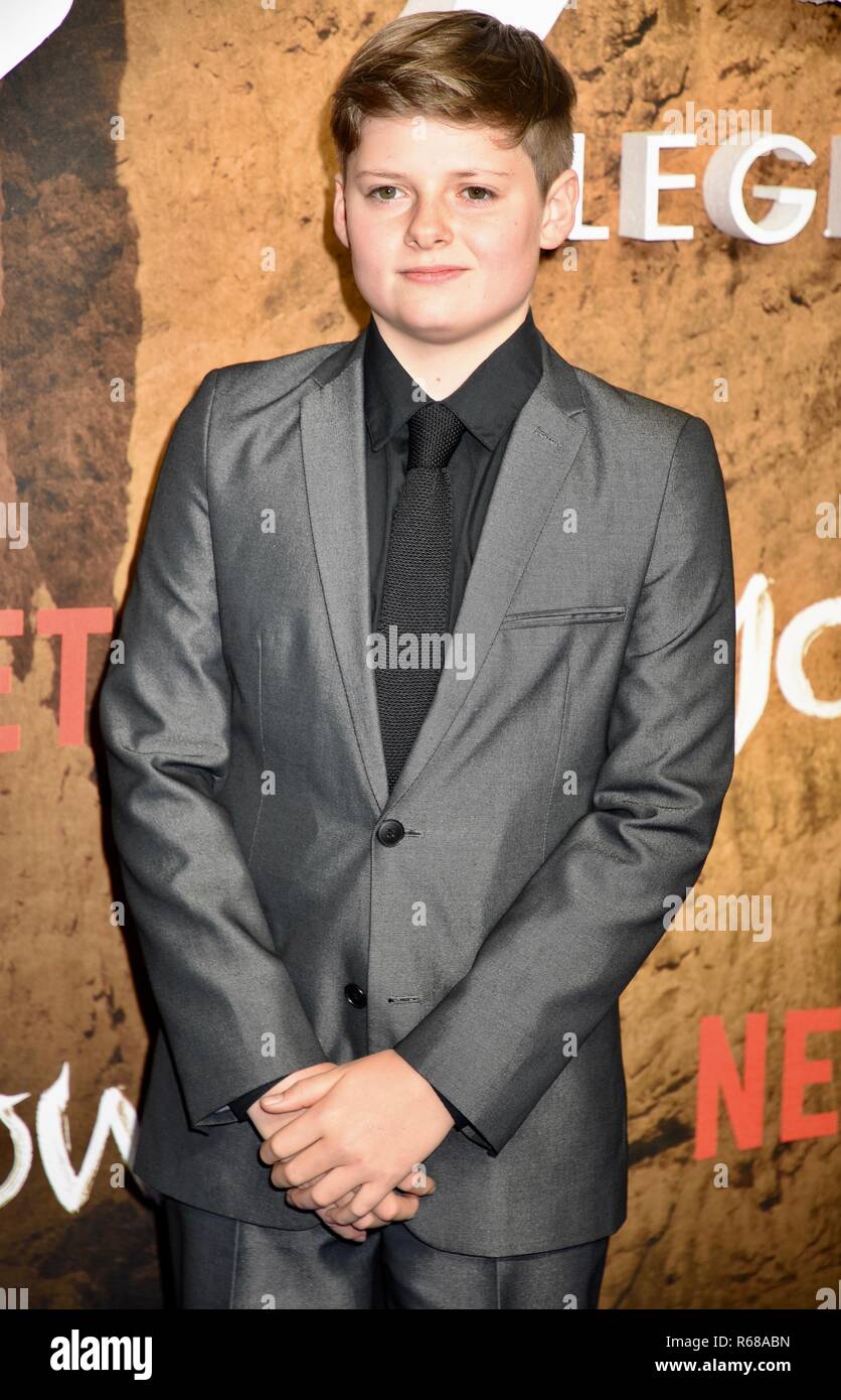 Louis ashbourne serkis hi-res stock photography and images - Alamy