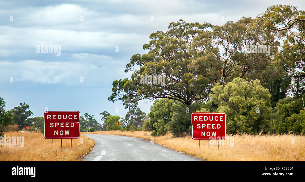 New speed limit australia hi-res stock photography and images - Alamy