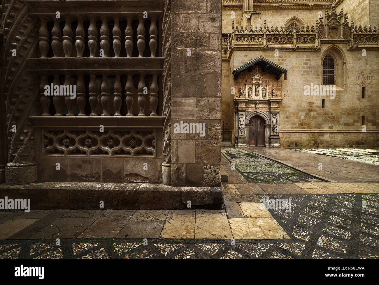 Capilla real hi-res stock photography and images - Alamy