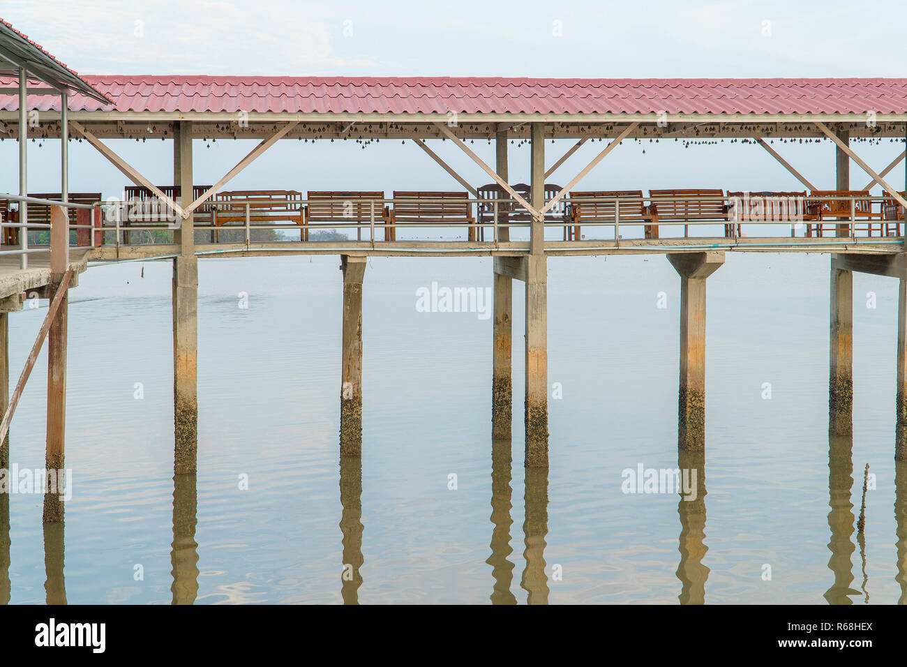 Sydney harbour bridge old construction hi-res stock photography and ...