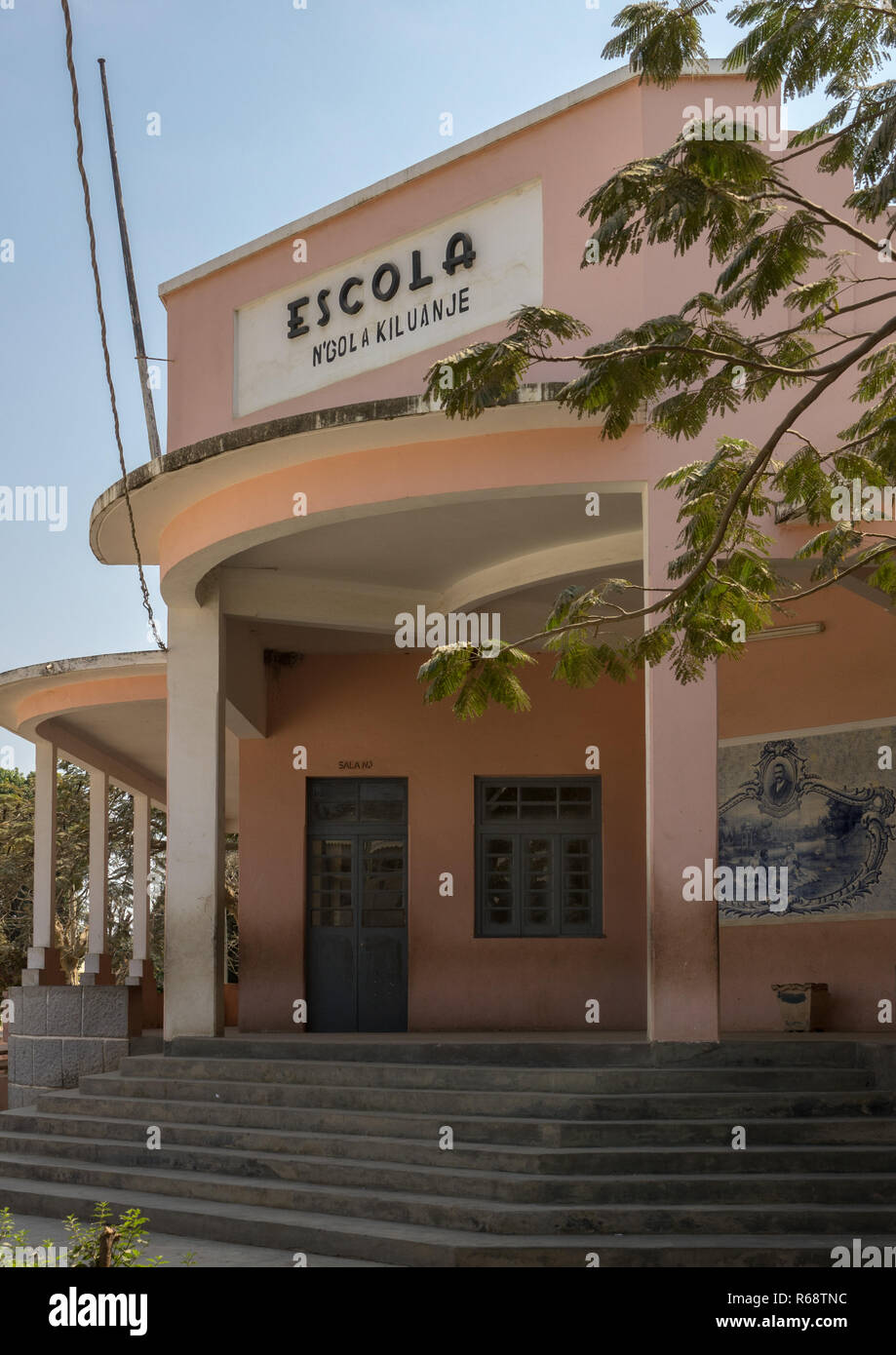 School in an Art Deco building with mosaic on the entrance wall ...