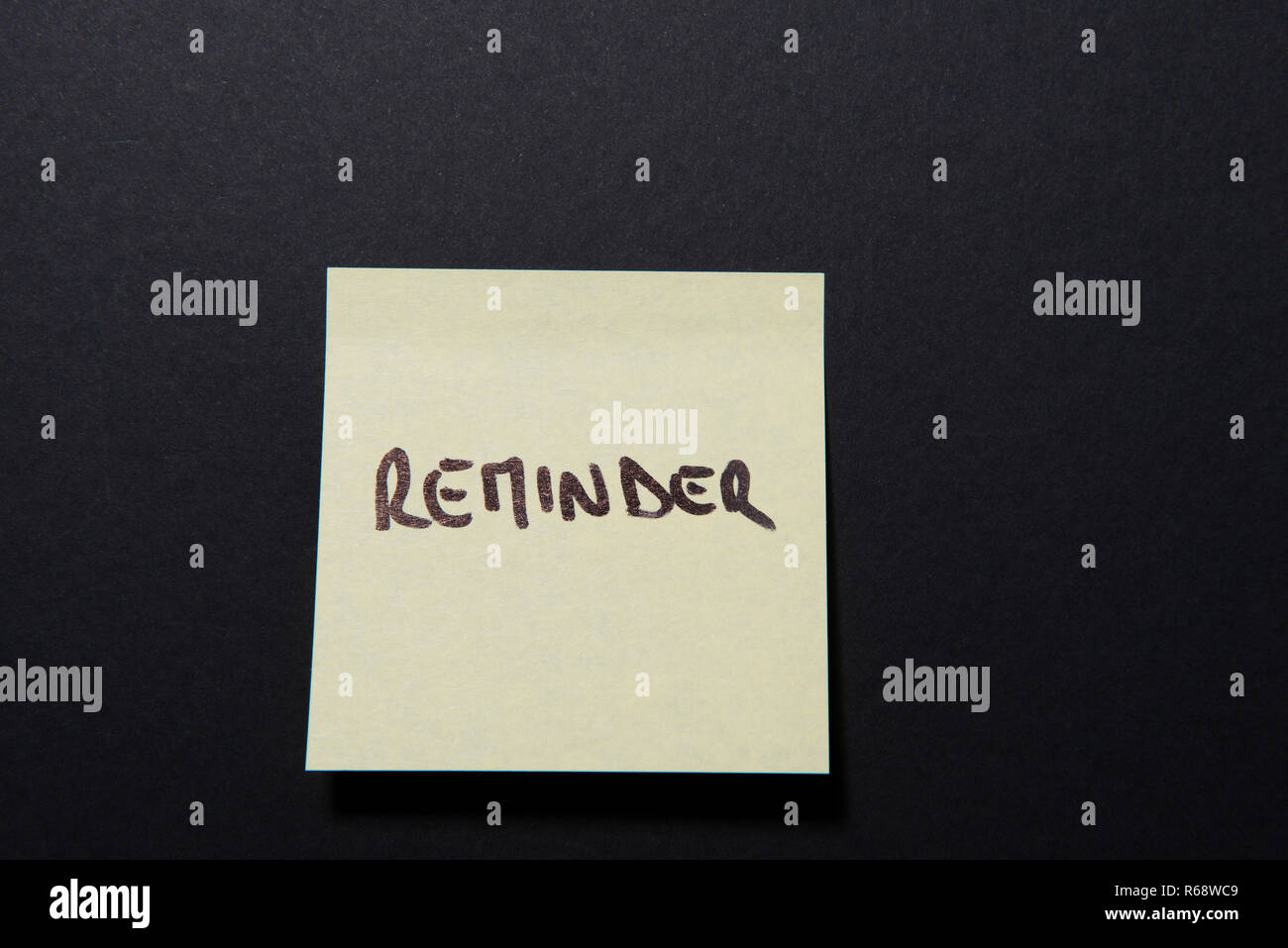 Note memo remember remind remembering hi-res stock photography and ...