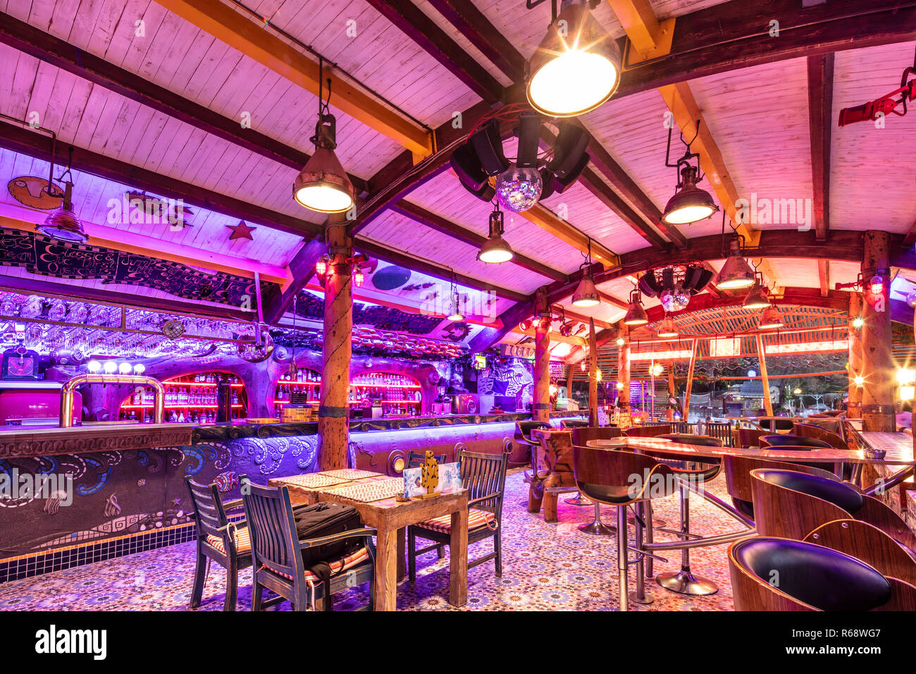 Bottles spirits on bar shelf hi-res stock photography and images - Alamy