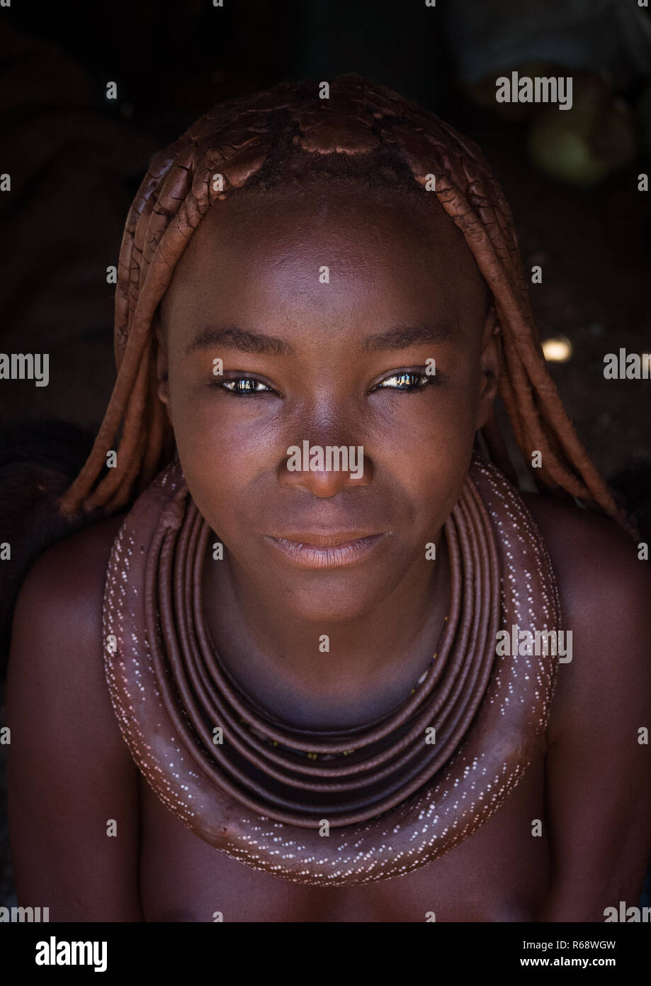 Himba tribe young woman hi-res stock photography and images - Alamy