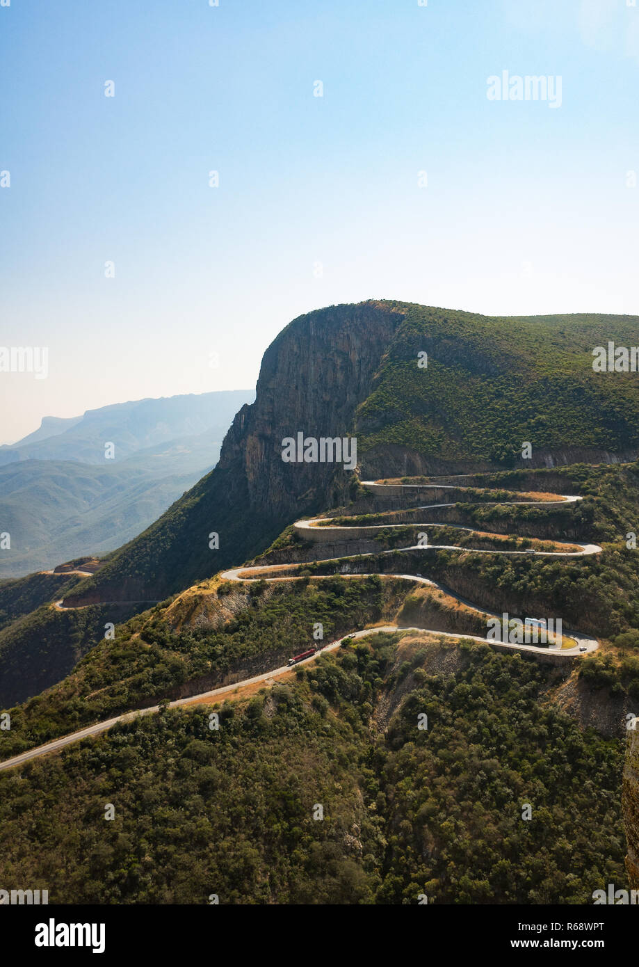 The winding road at serra da Leba overlooking the cliffs, Huila ...