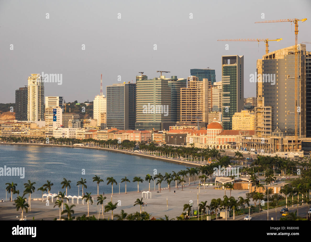 Luanda city hi-res stock photography and images - Alamy