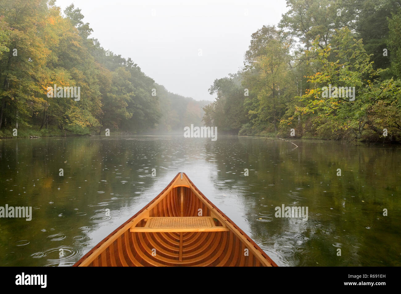 Cedar wood canoe hi-res stock photography and images - Alamy