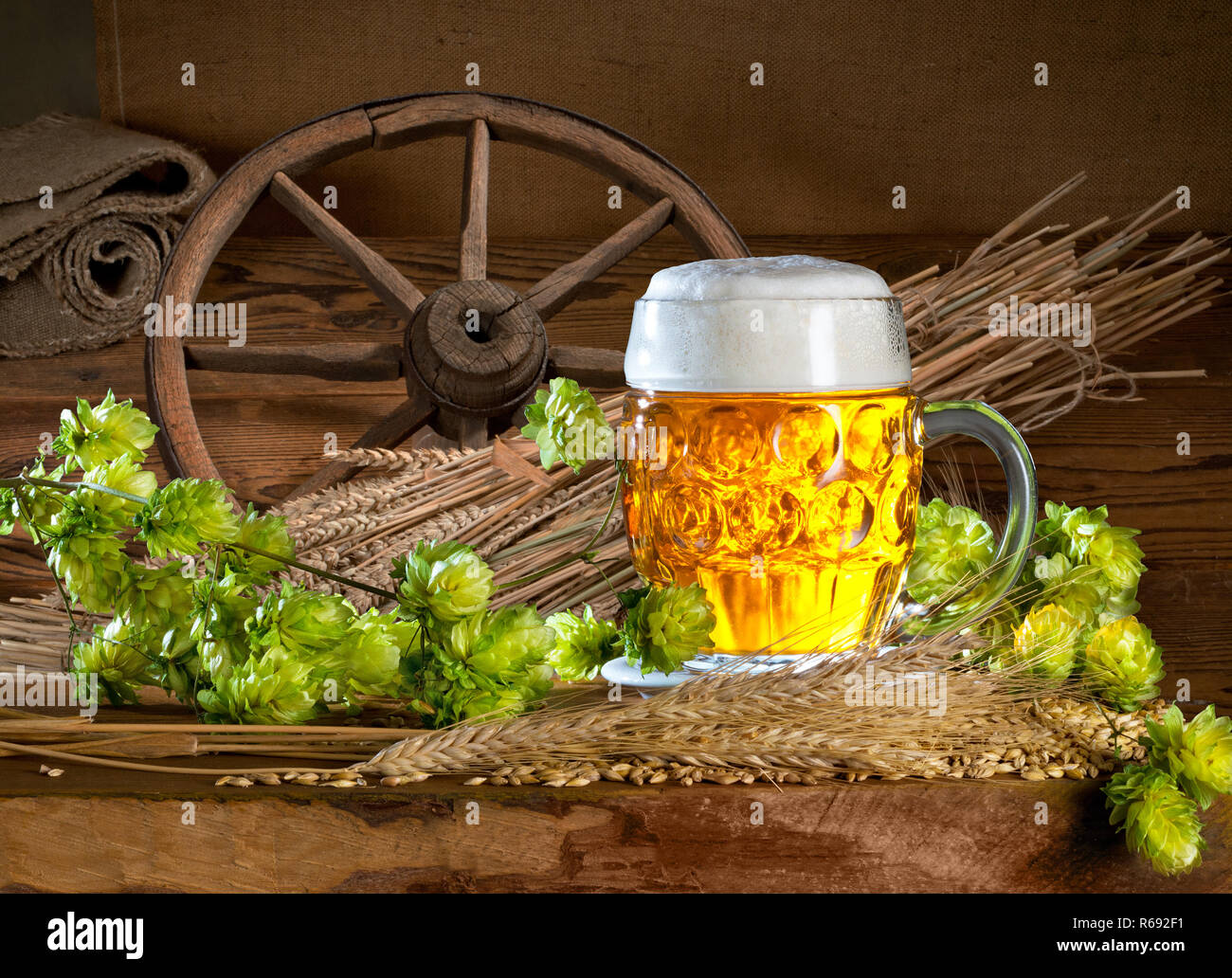 Old malt barn hi-res stock photography and images - Alamy