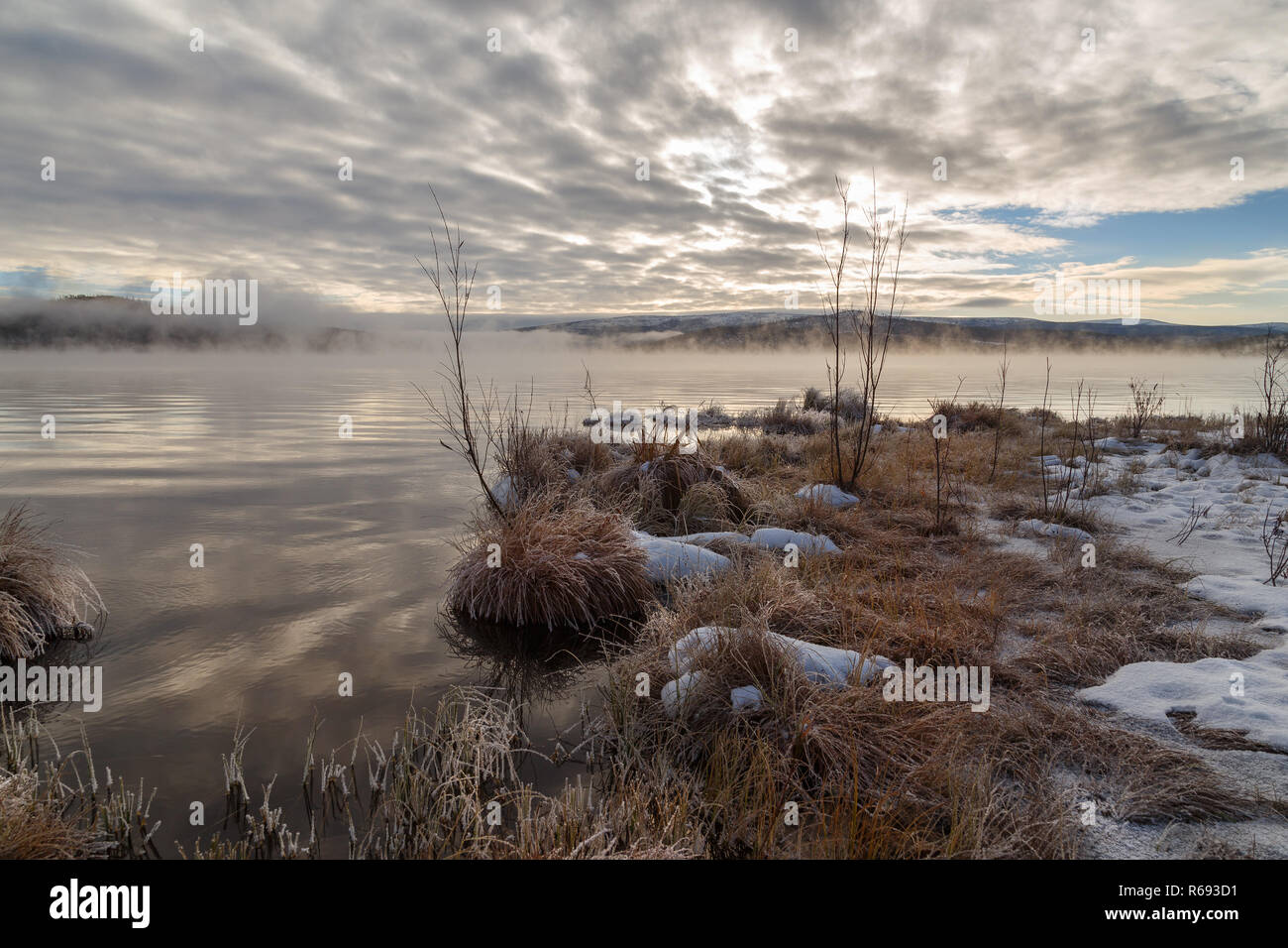 Tranquil sunlight landscape hi-res stock photography and images - Alamy
