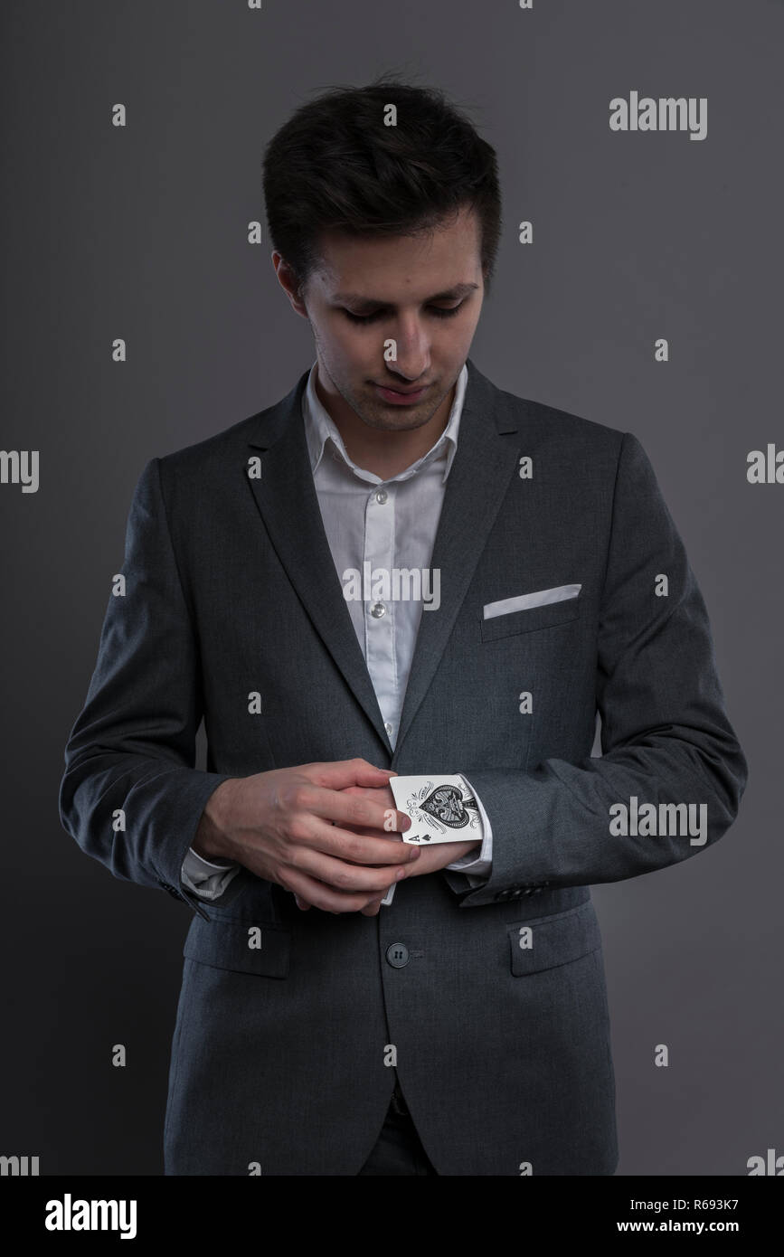 The Close Up Magier Jeremy Rowe Stock Photo - Alamy