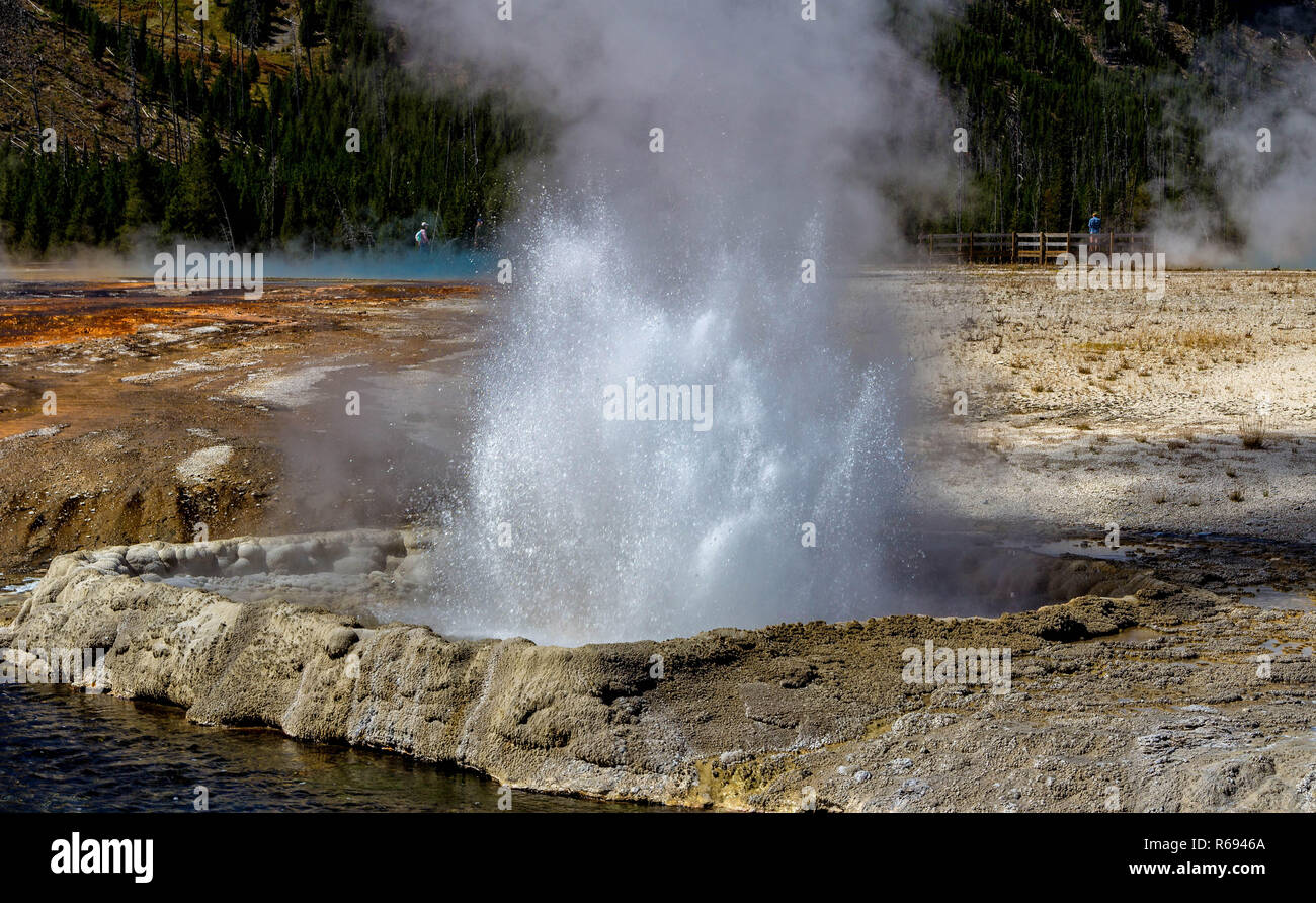 Crater of the old faithful geyser hi-res stock photography and images ...
