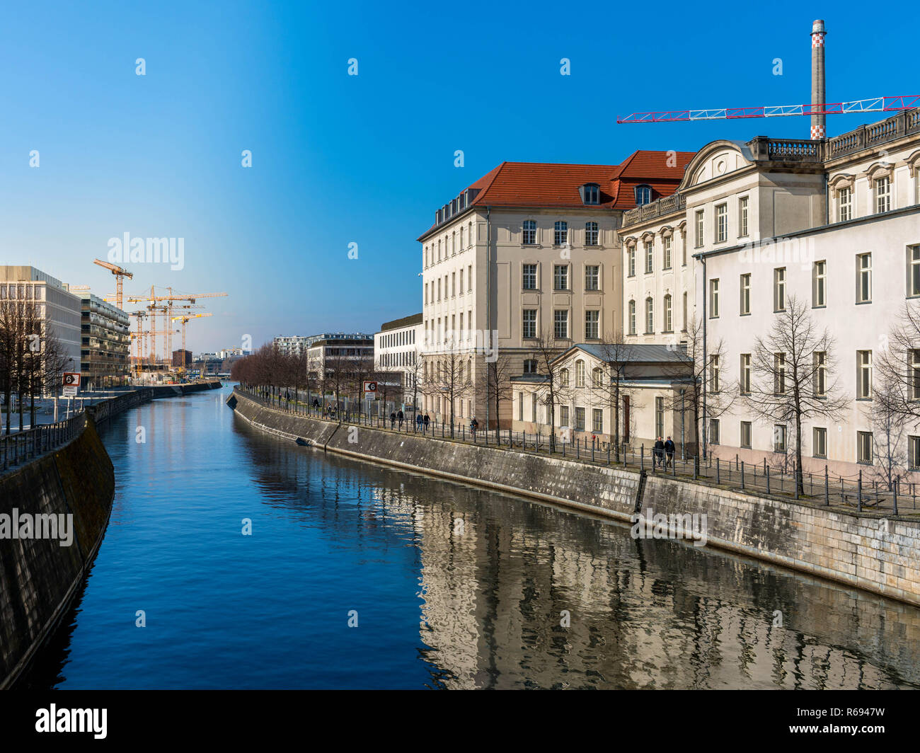Berlin spandau canal hi-res stock photography and images - Alamy