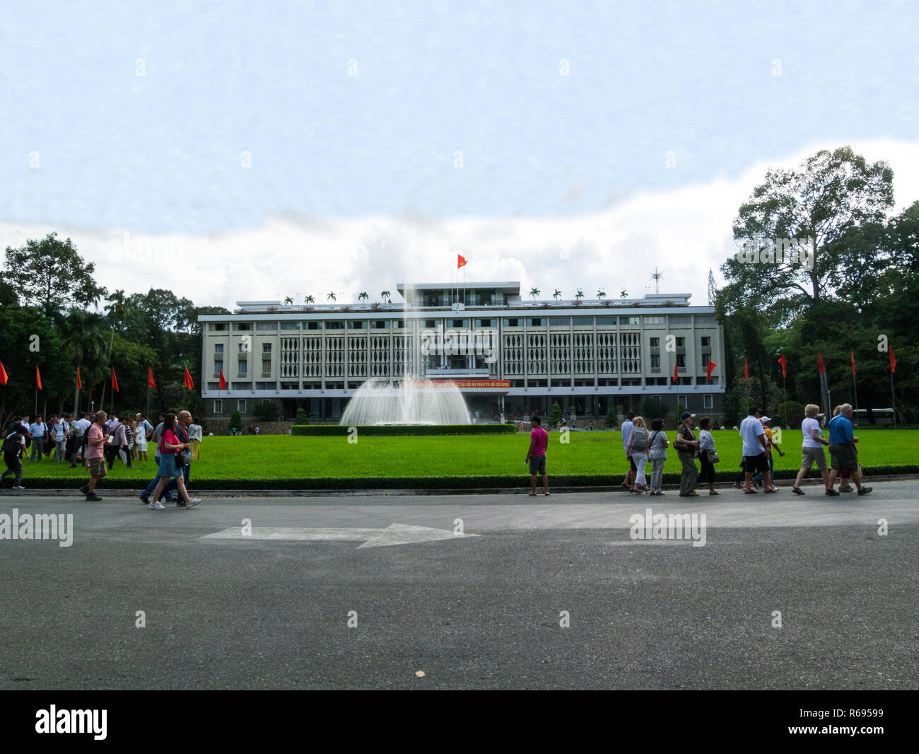 Dinh doc lap independence palace hi-res stock photography and images - Alamy