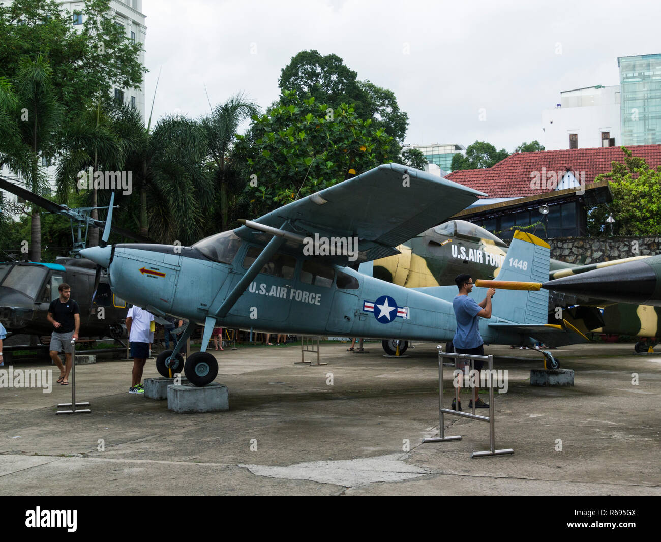 Vietnam War Aircraft High Resolution Stock Photography and Images - Alamy